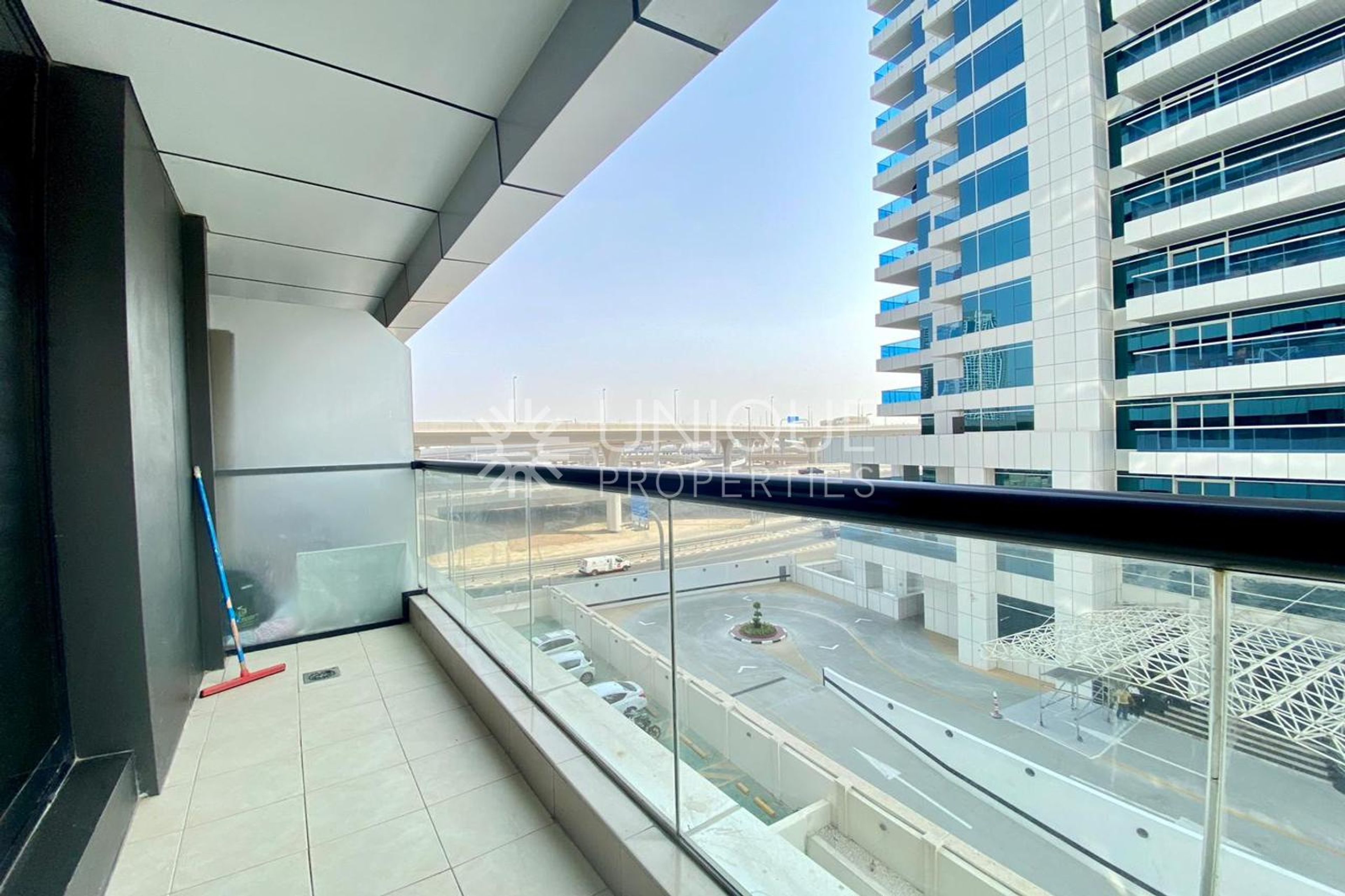 Escan Marina Tower, Dubai Marina Guide | Bayut