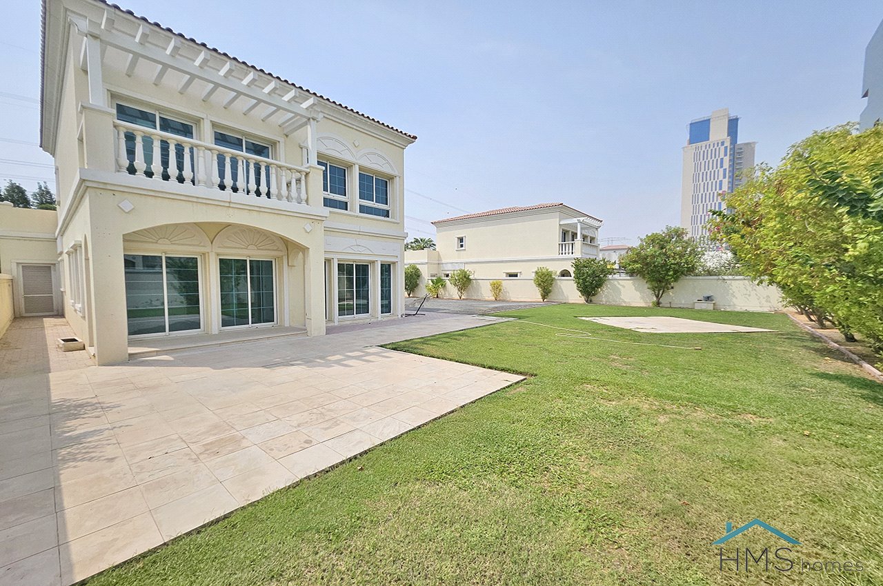 Jumeirah Village Triangle (JVT) Area Guide | Bayut