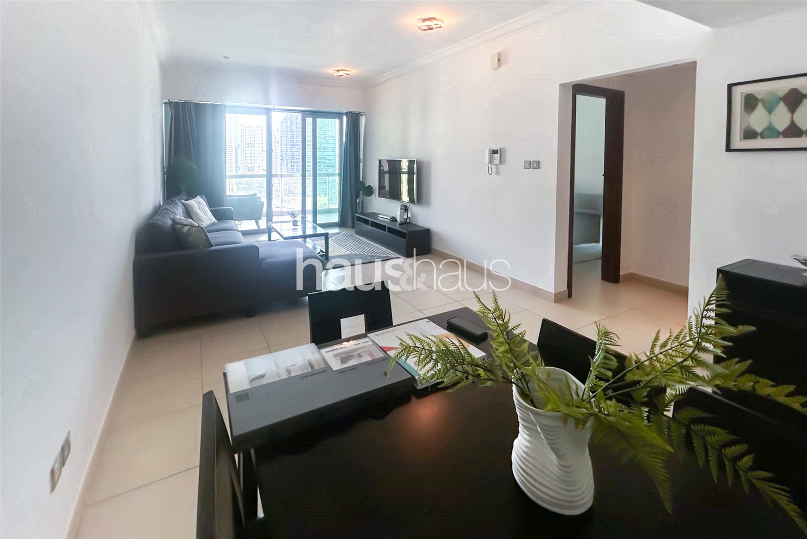 8 Boulevard Walk Building Guide | Bayut