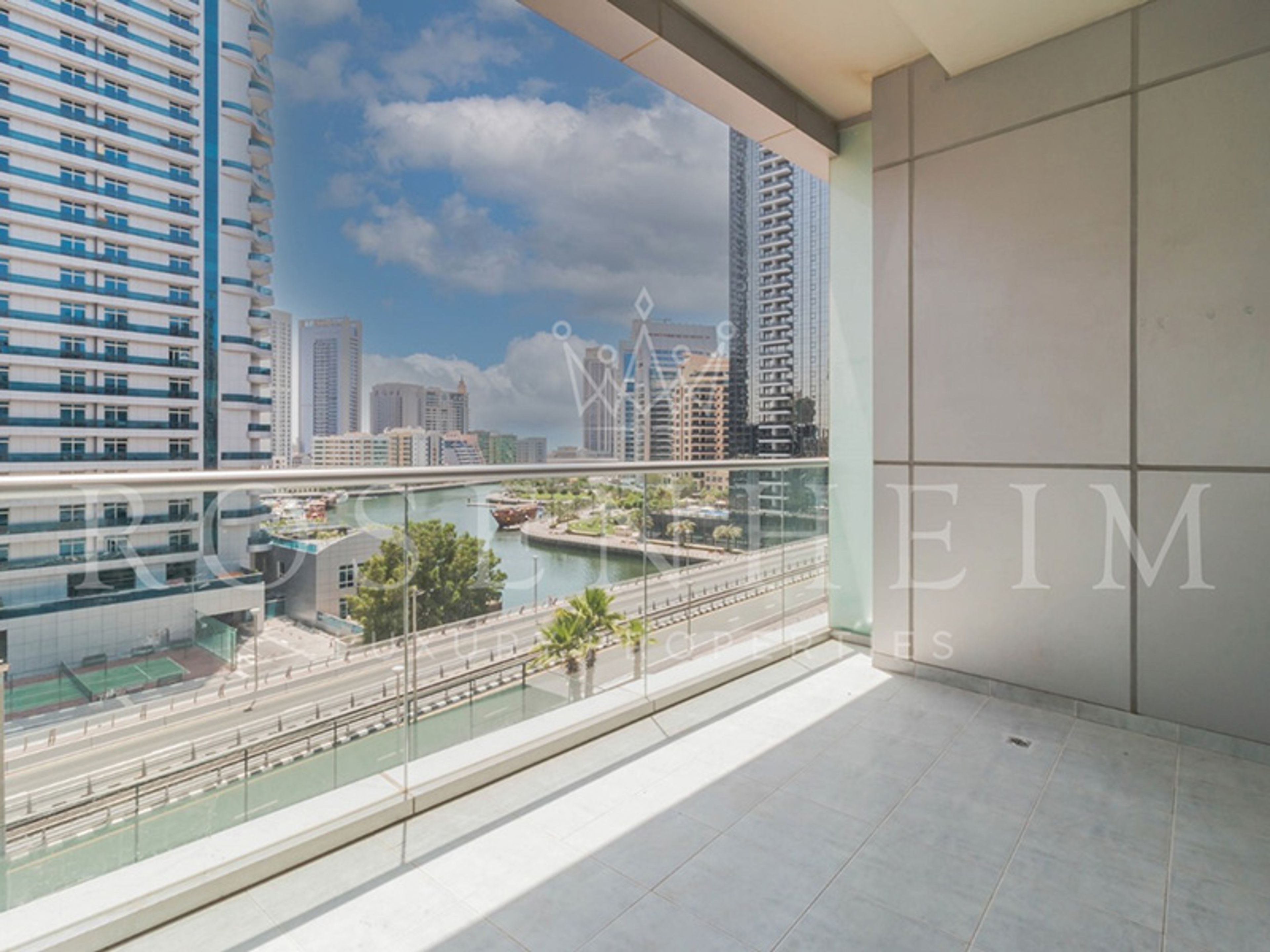 DAMAC The Waves Building Guide | Bayut