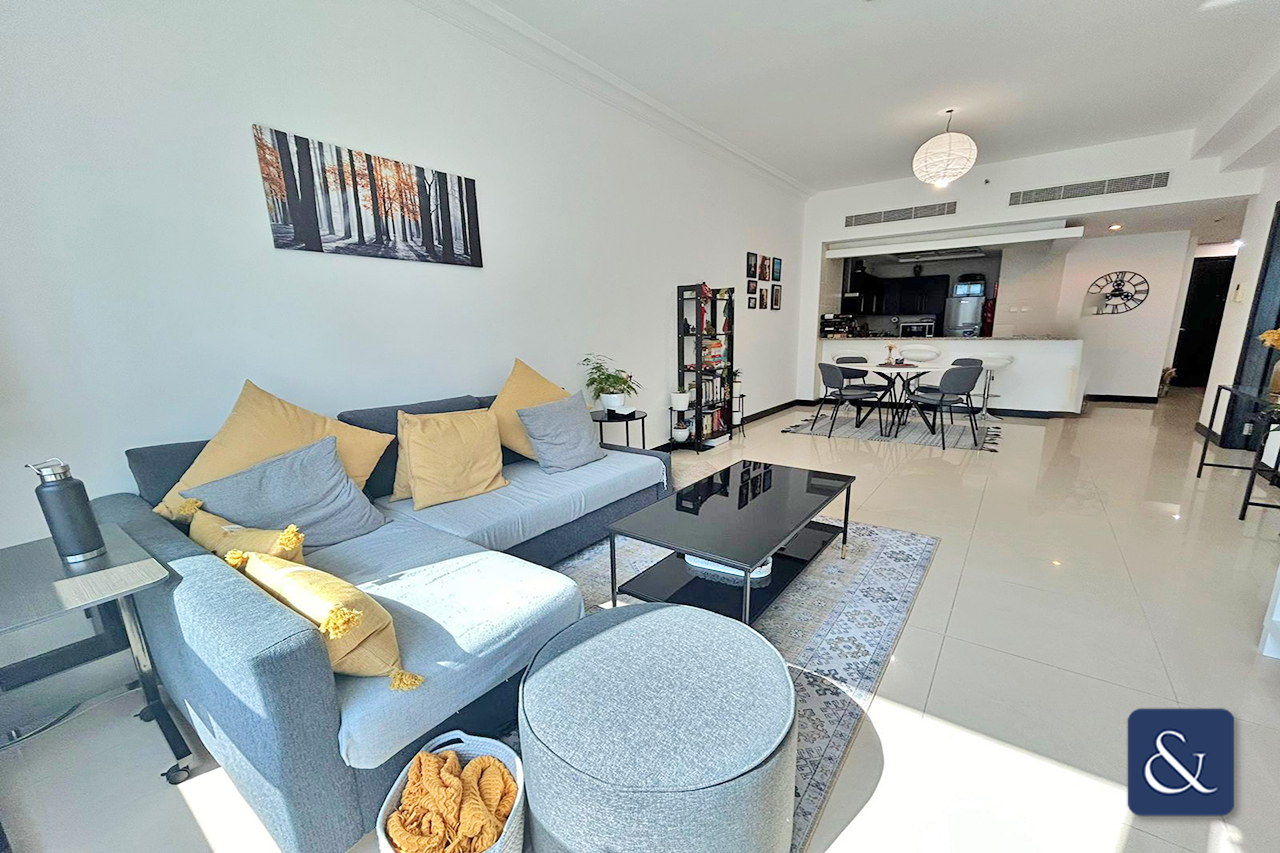 O2 Residence, JLT Building Guide | Bayut