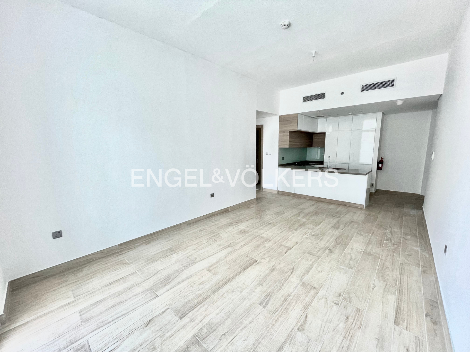 Studio One Tower, Dubai Marina Guide | Bayut