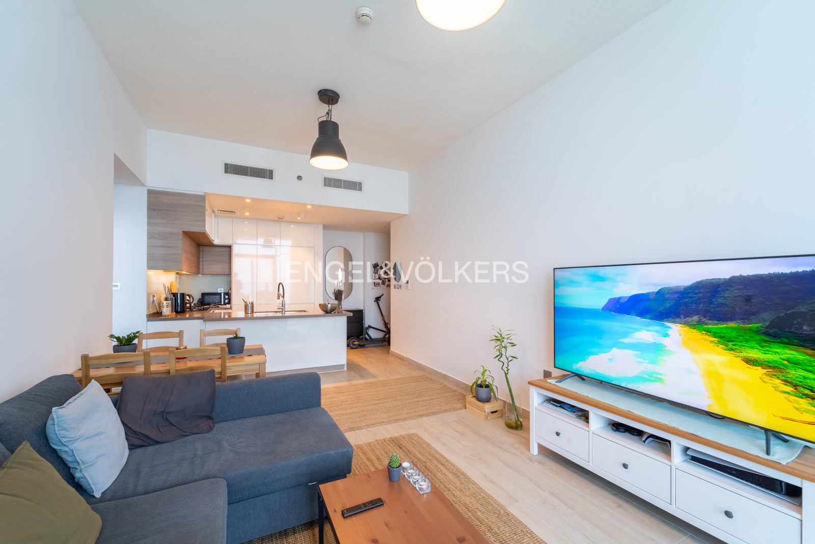 Studio One Tower, Dubai Marina Guide | Bayut