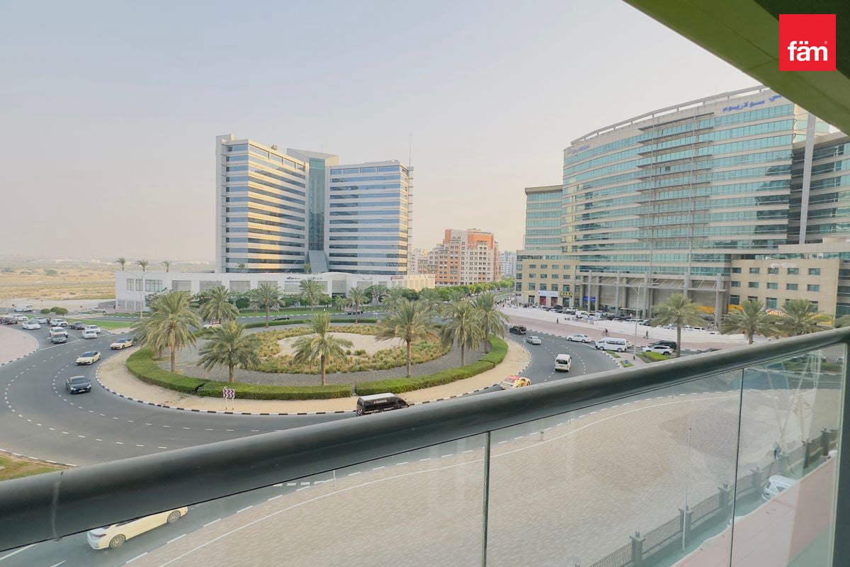 Arabian Gate Building Guide | Bayut