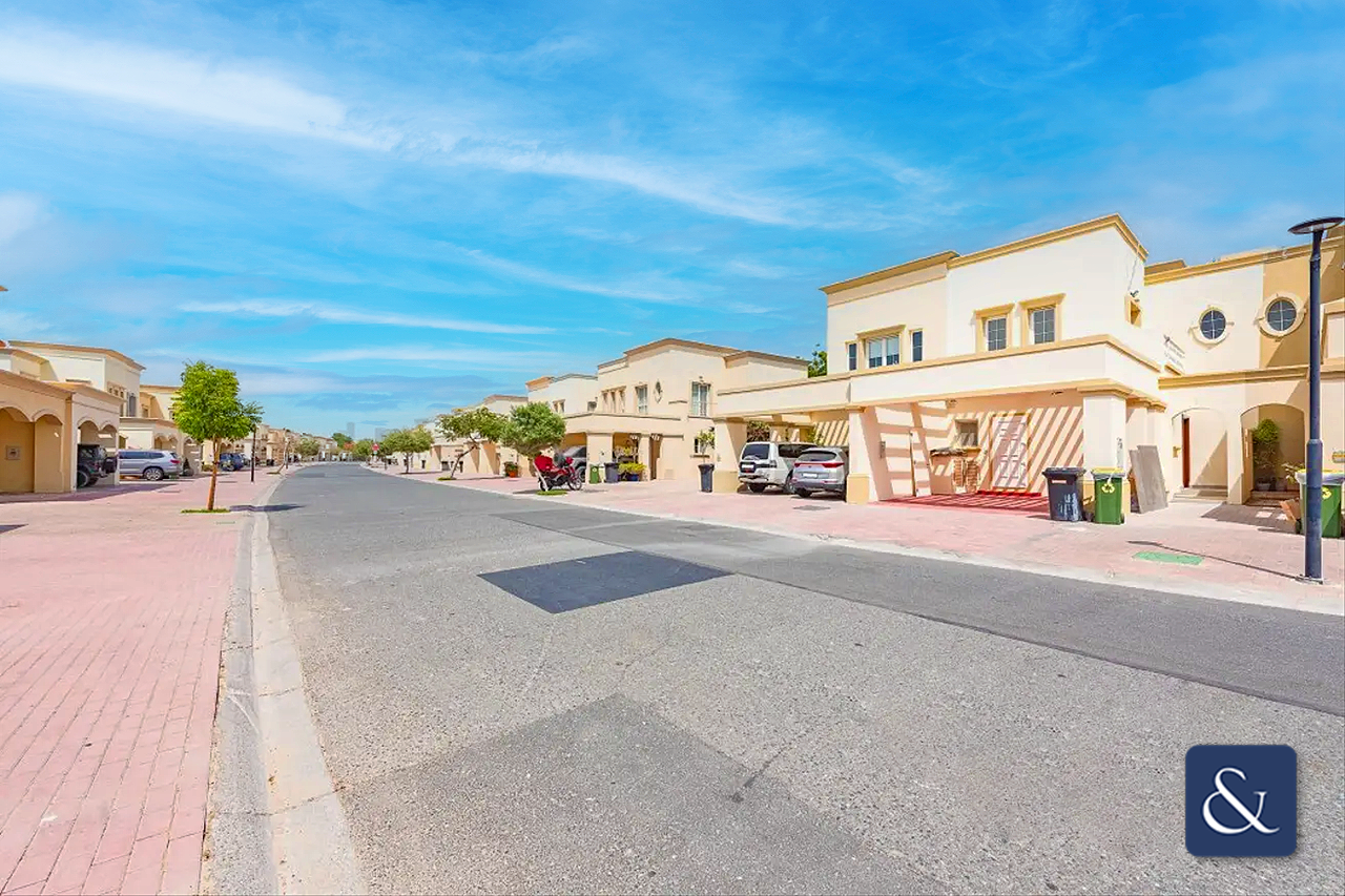 Springs Dubai | Complete Community Guide | Bayut