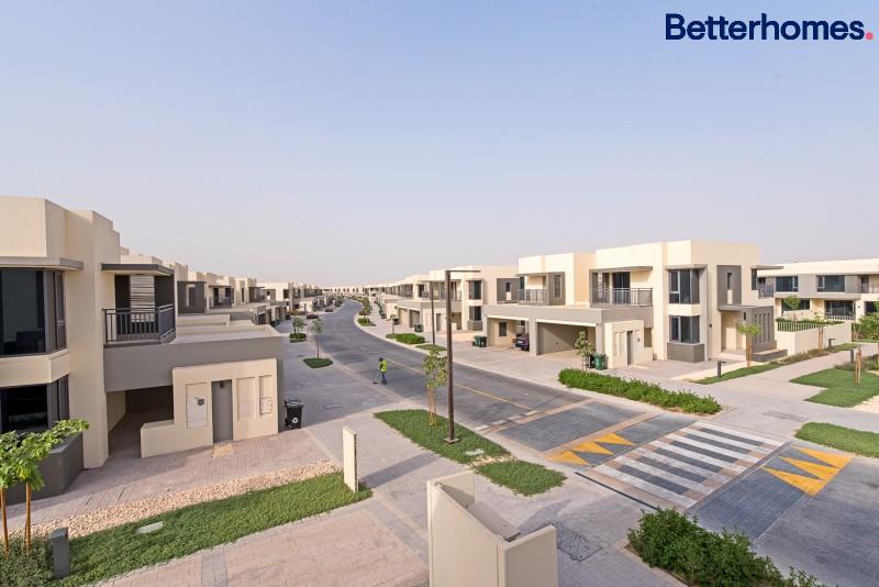 Maple 2 Dubai Hills Estate Area Guide | Bayut
