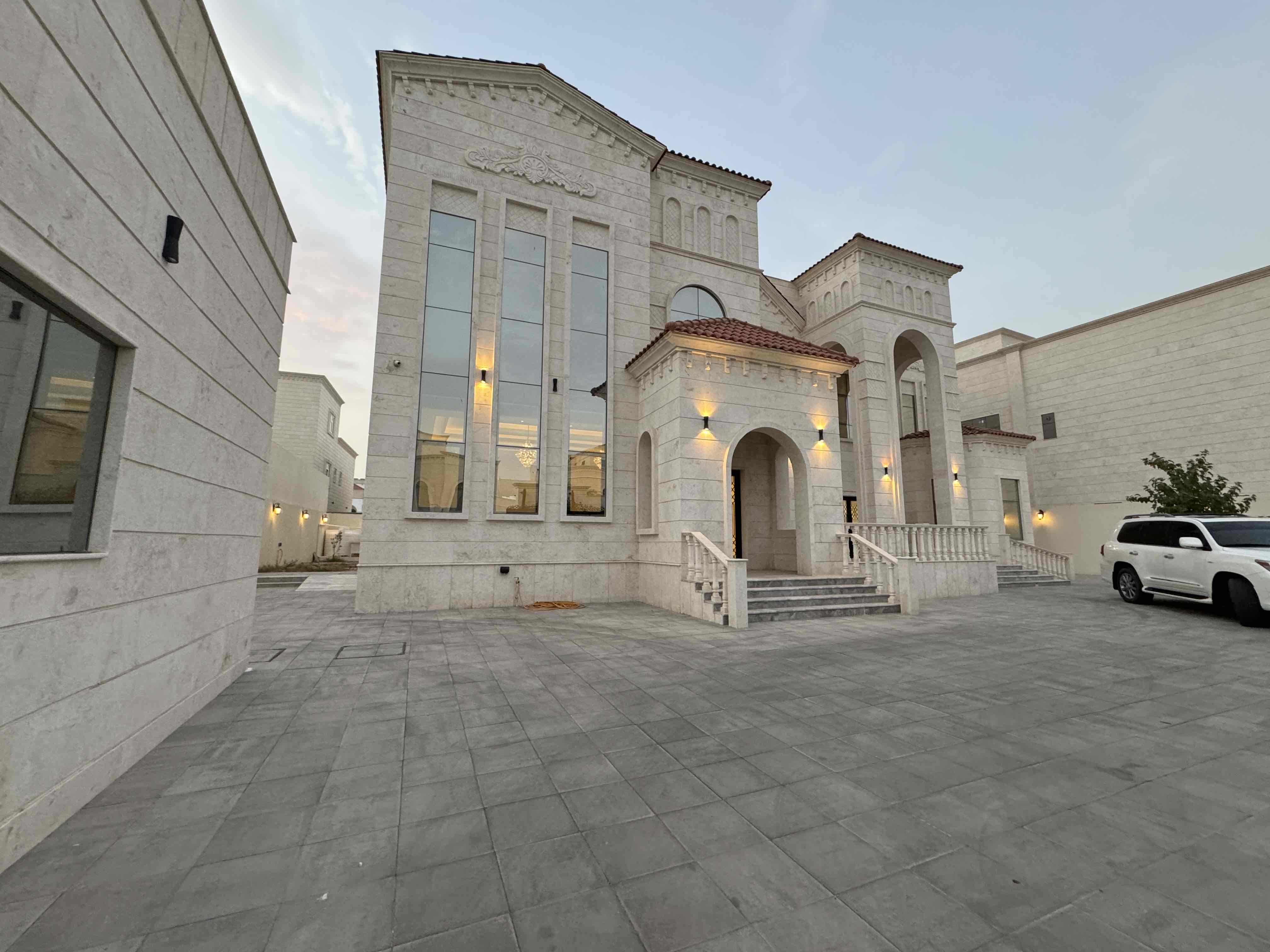 Al Sarouj Area Guide | Bayut