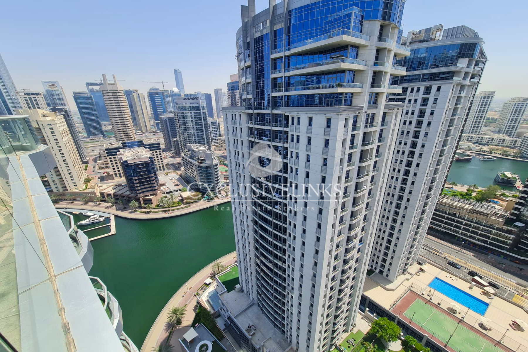 The Point Dubai Marina Building Guide | Bayut