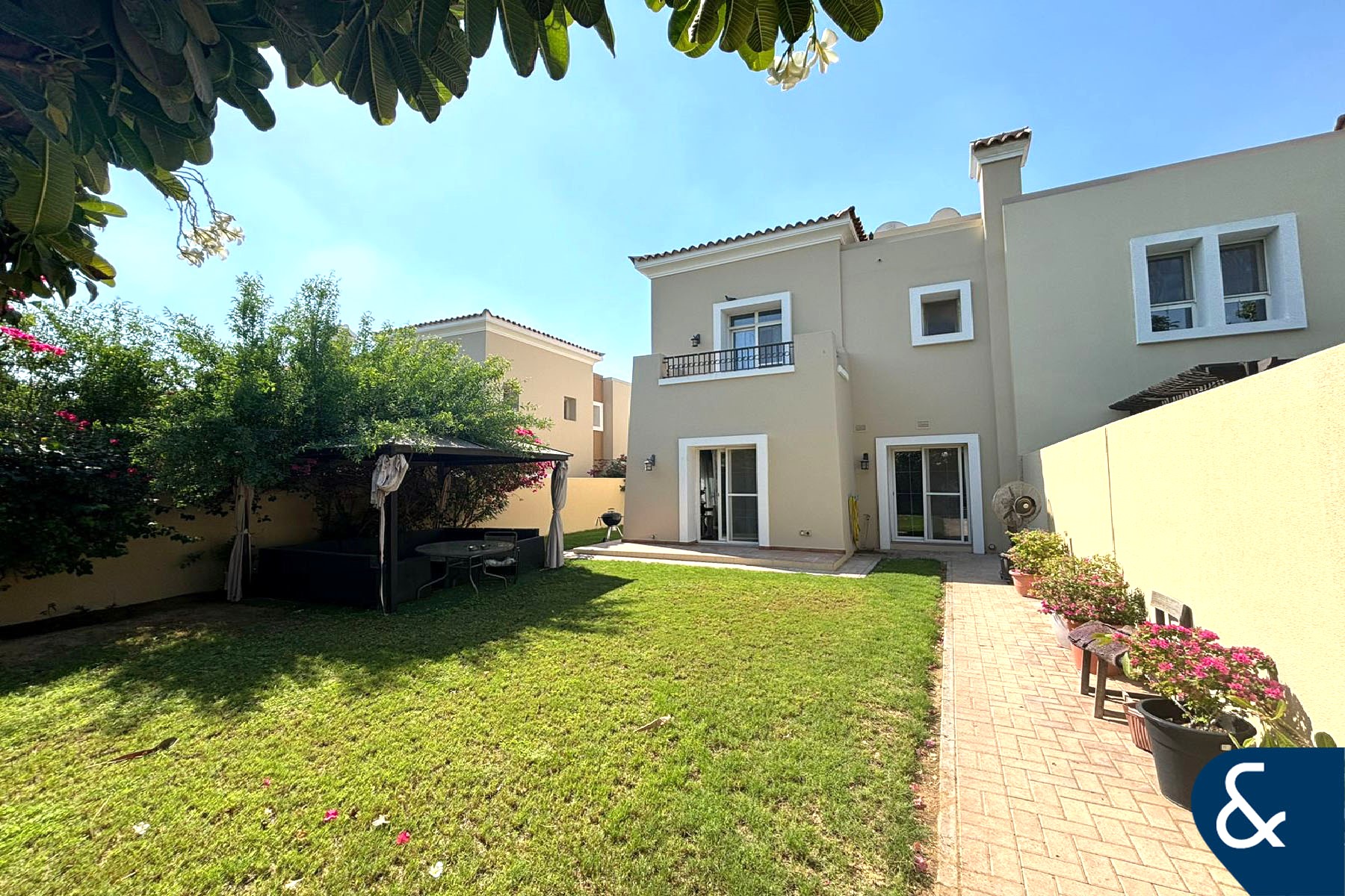 Alma 1, Arabian Ranches Area Guide | Bayut