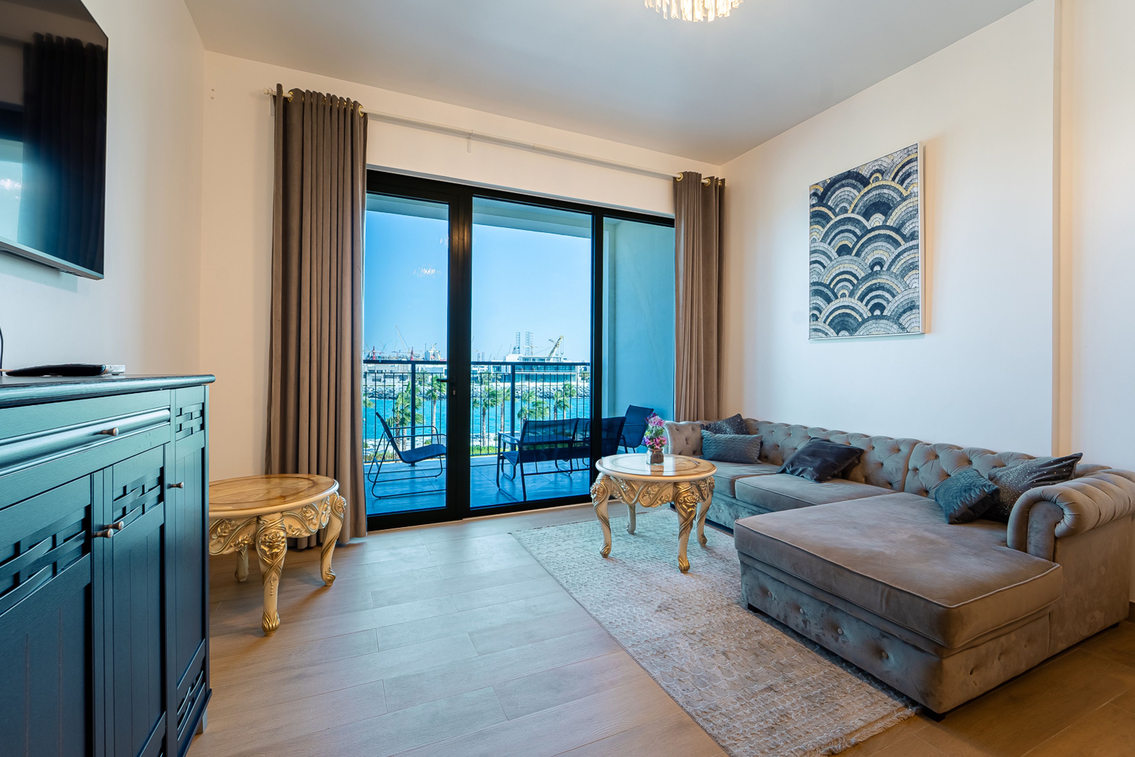 La Cote Tower 4 Building Guide | Bayut