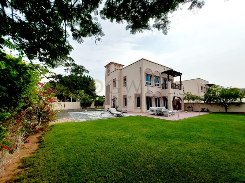 District 5, JVT Area Guide | Bayut