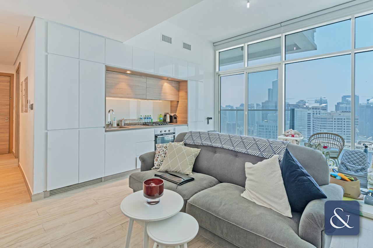 Studio One Tower, Dubai Marina Guide | Bayut