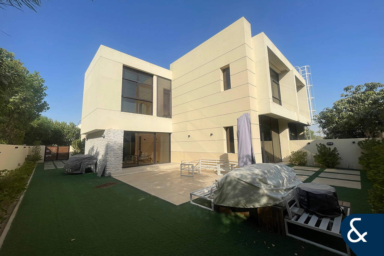 DAMAC Hills Area Guide | Bayut